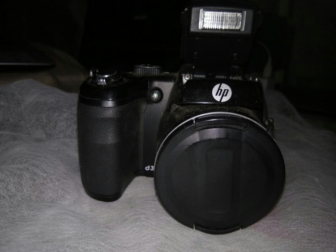 HP D3000 DIGITAL CAMERA, Photography, Video Cameras on Carousell