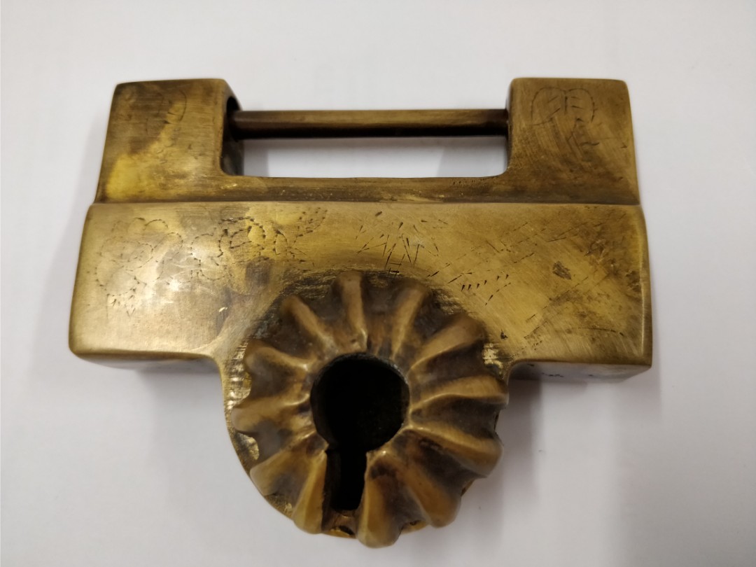 Antique pad lock, Hobbies & Toys, Memorabilia & Collectibles, Religious ...