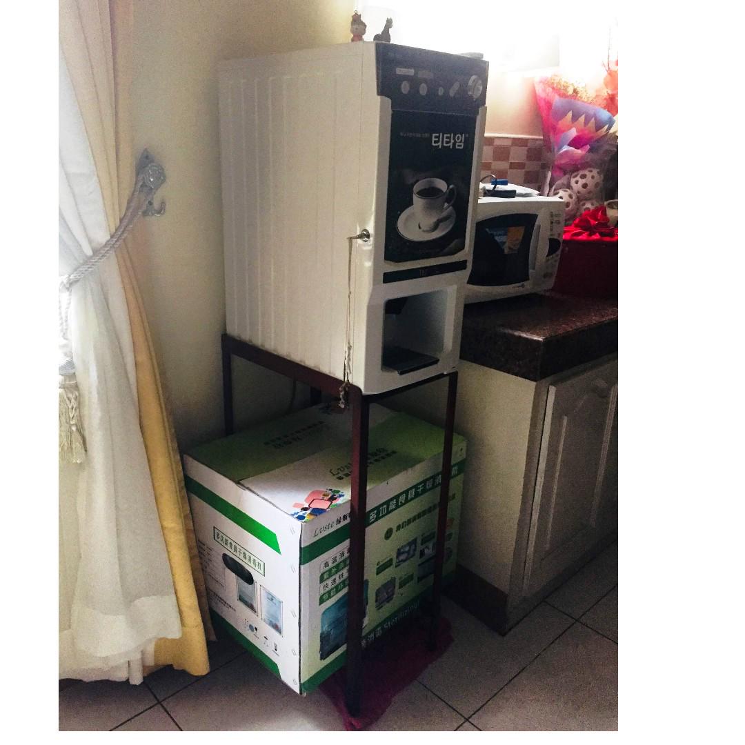 Coffee Vendo Machine with stand, Food & Drinks, Beverages on Carousell