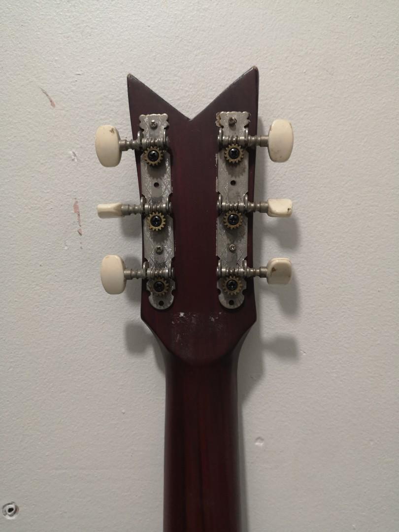 RJ Basics Les Pu GT, Hobbies & Toys, Music & Media, CDs & DVDs on Carousell