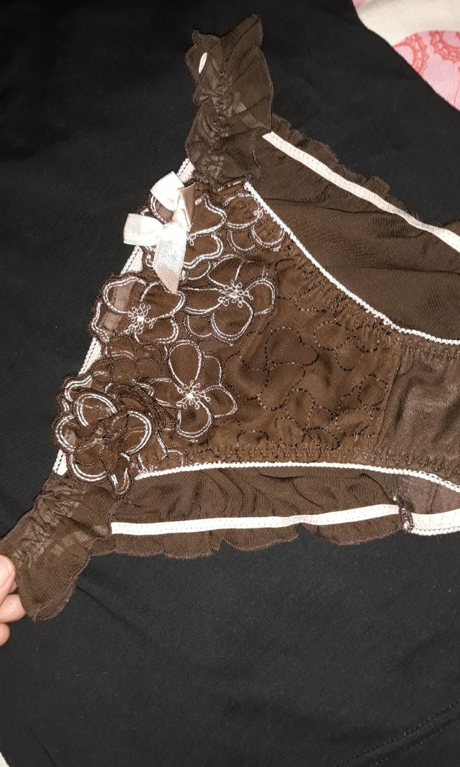 Tangga panty, Women's Fashion, Dresses & Sets, Traditional & Ethnic ...