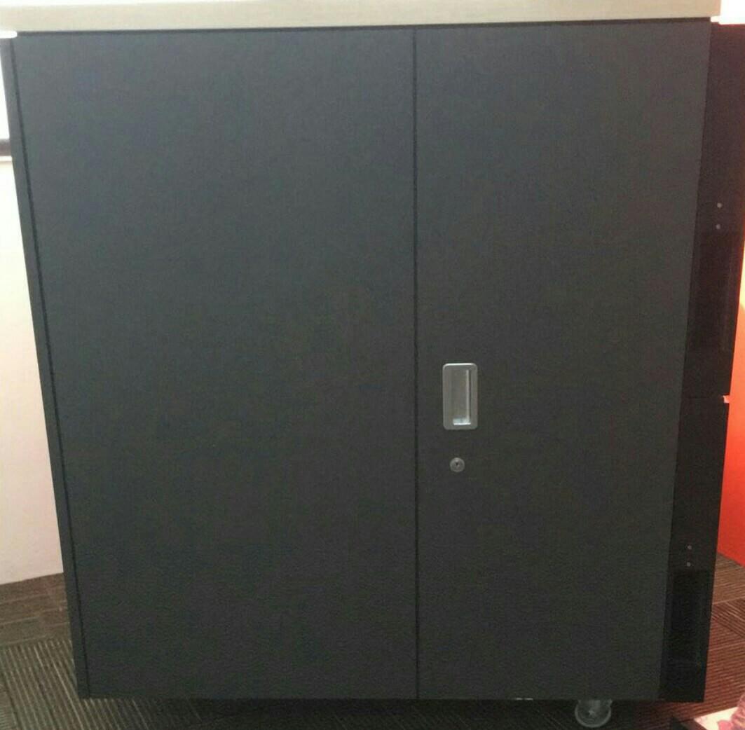 APC American Power Conversion AR4024 Netshelter Cx 24U Sound proof ...