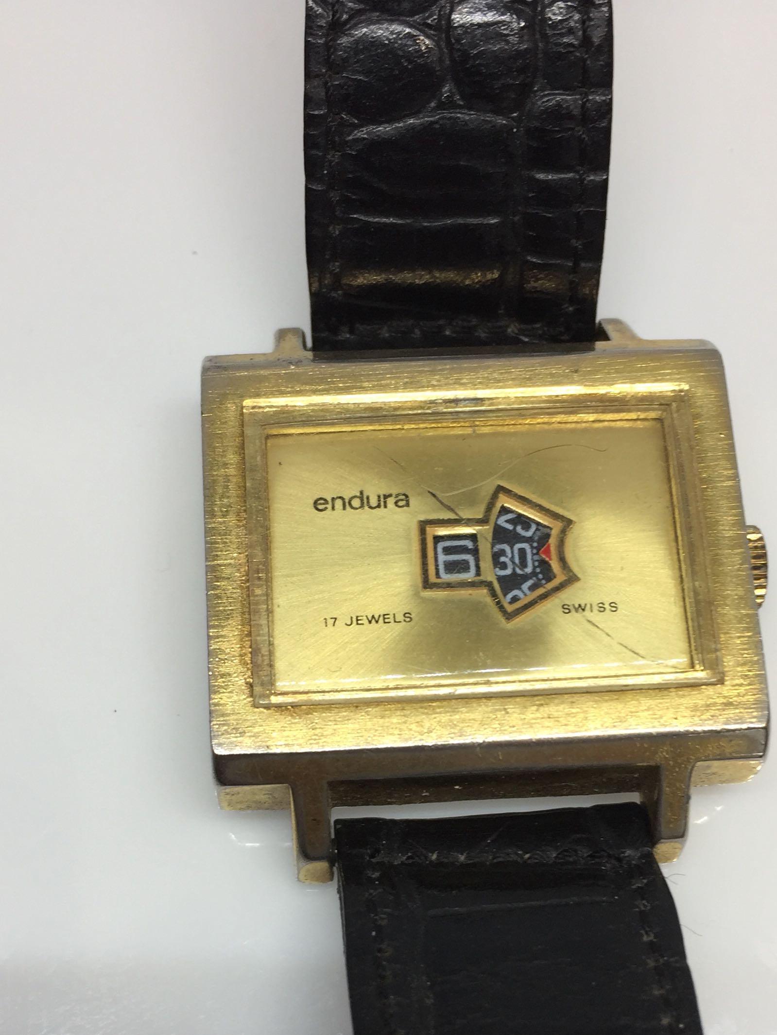 Endura 17 Jewels Vintage Winding Watch, Women's Fashion, Watches ...