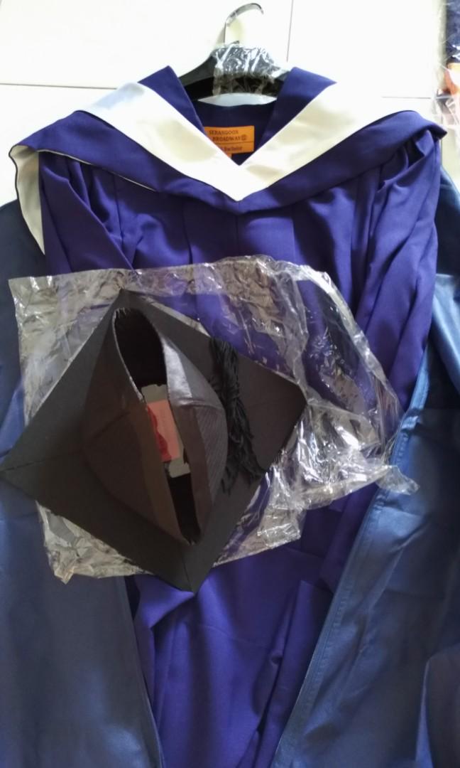 NUS Graduation Gown (Business - sold, Computing - available ...