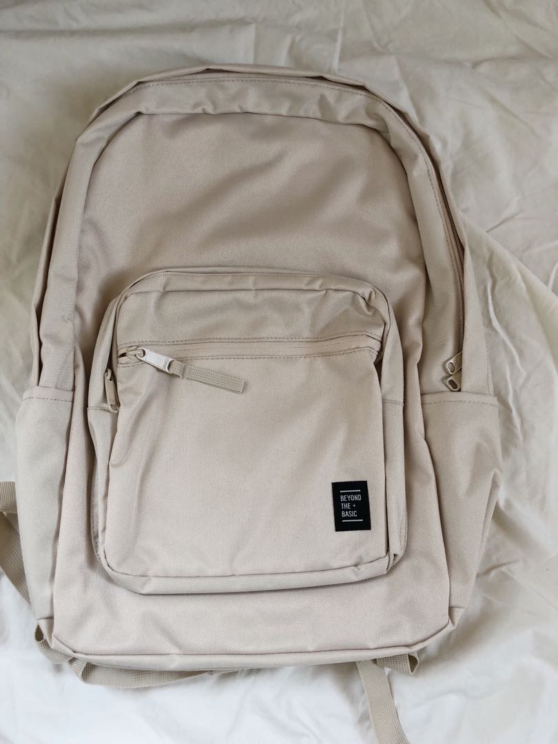Spao backpack, Women's Fashion, Bags & Wallets, Backpacks on Carousell