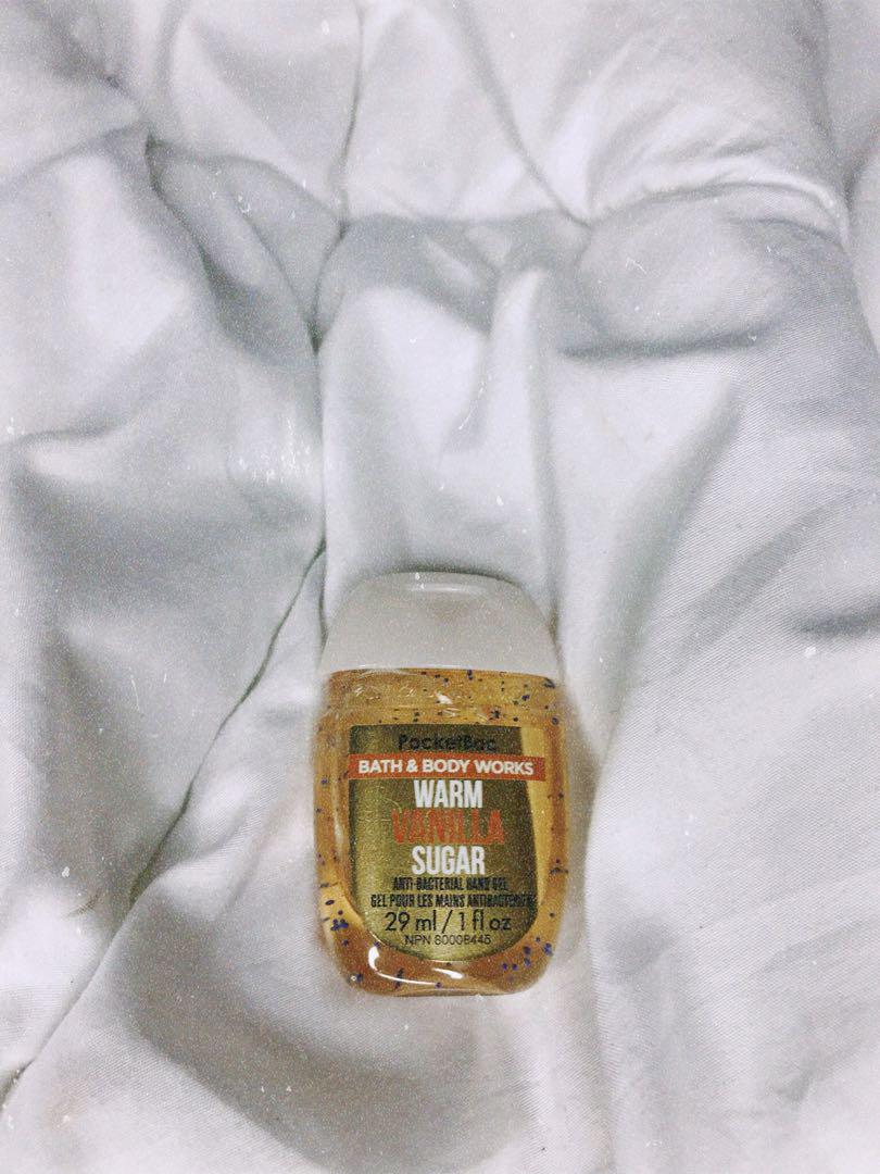 WARM VANILLA SUGAR (set) with free bench mist, Beauty & Personal Care ...