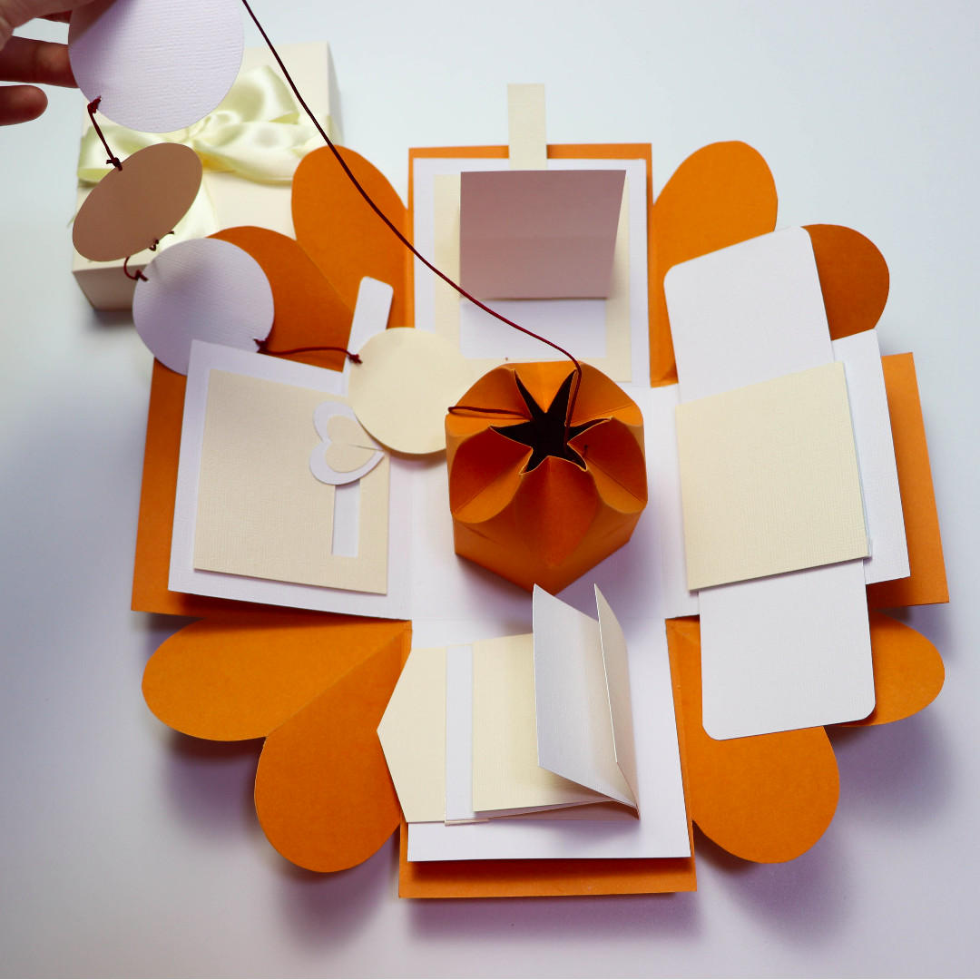 Mandarin Orange Explosion Gift Box, Hobbies & Toys, Stationery & Craft ...