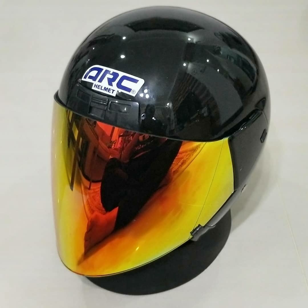 Arc Astro Helmet, Motorcycles, Motorcycle Apparel on Carousell