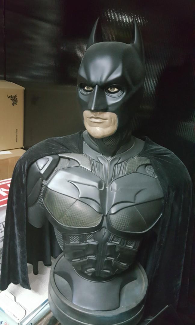 Batman Life Size Bust Orginal Without Box Hobbies And Toys