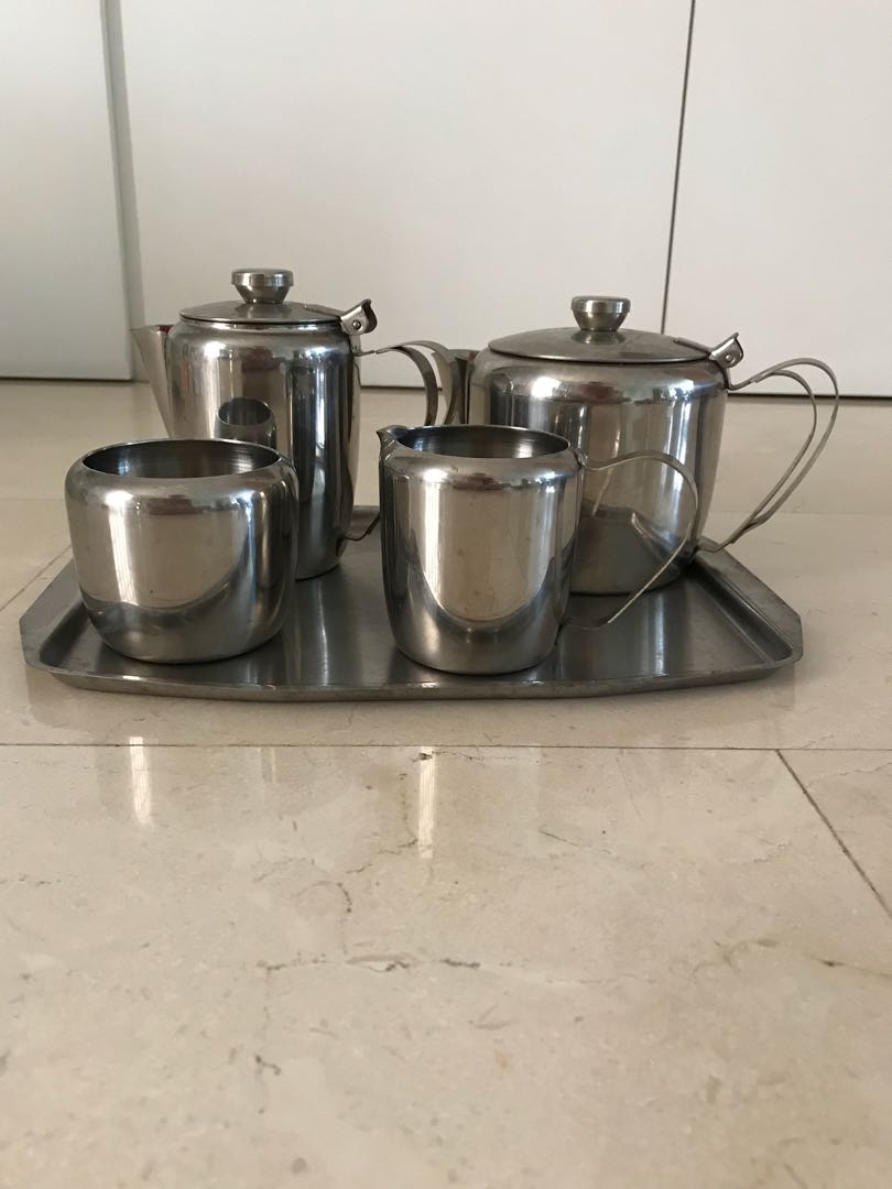 ^ Coffee / Tea set, Furniture & Home Living, Kitchenware & Tableware ...
