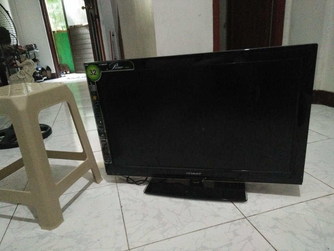 DEVANT 32 inch LED TV see description first, TV & Home Appliances, TV ...