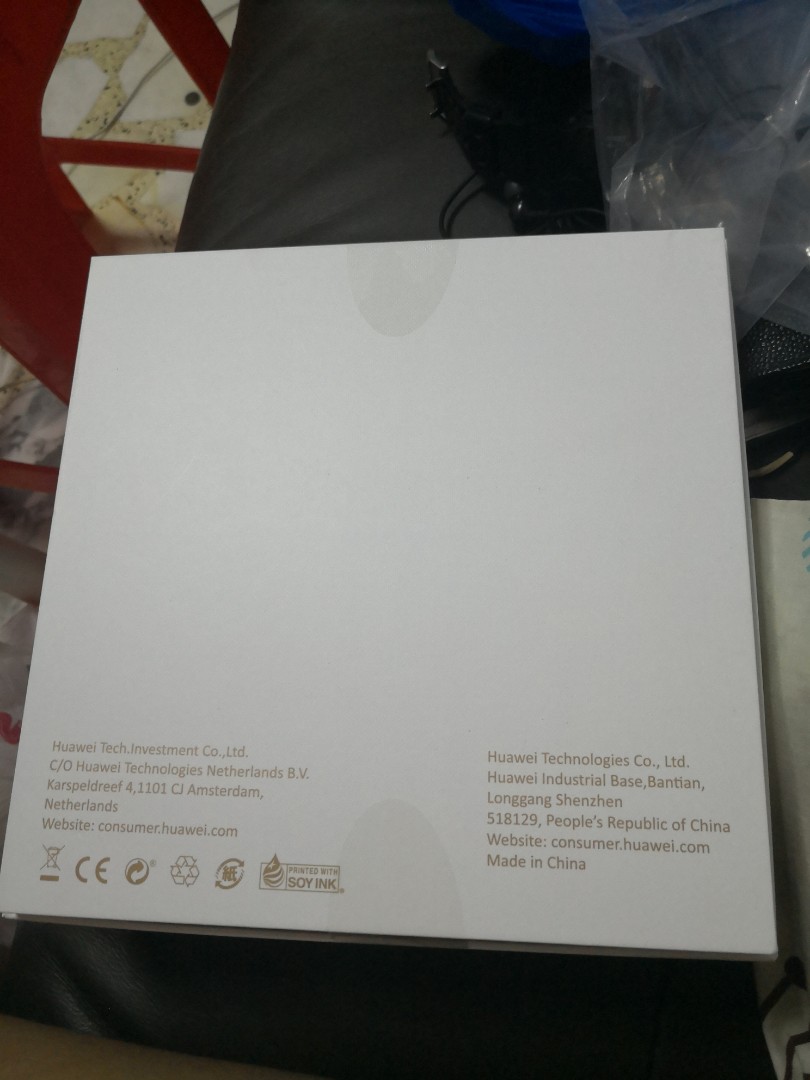 Huawei 5 in 1 gift box, Mobile Phones & Gadgets, Mobile & Gadget ...