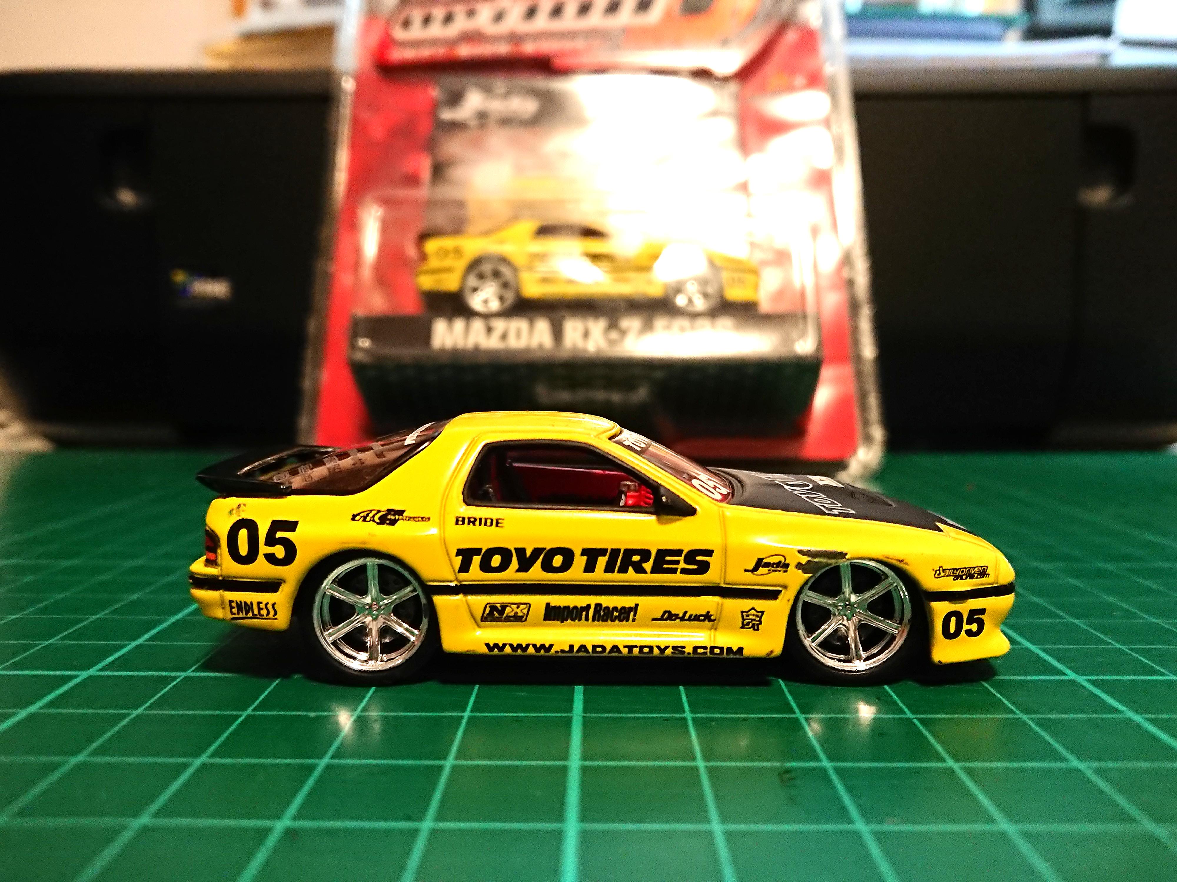 Jada Mazda RX-7 FC3S (1:64), Hobbies & Toys, Toys & Games on Carousell