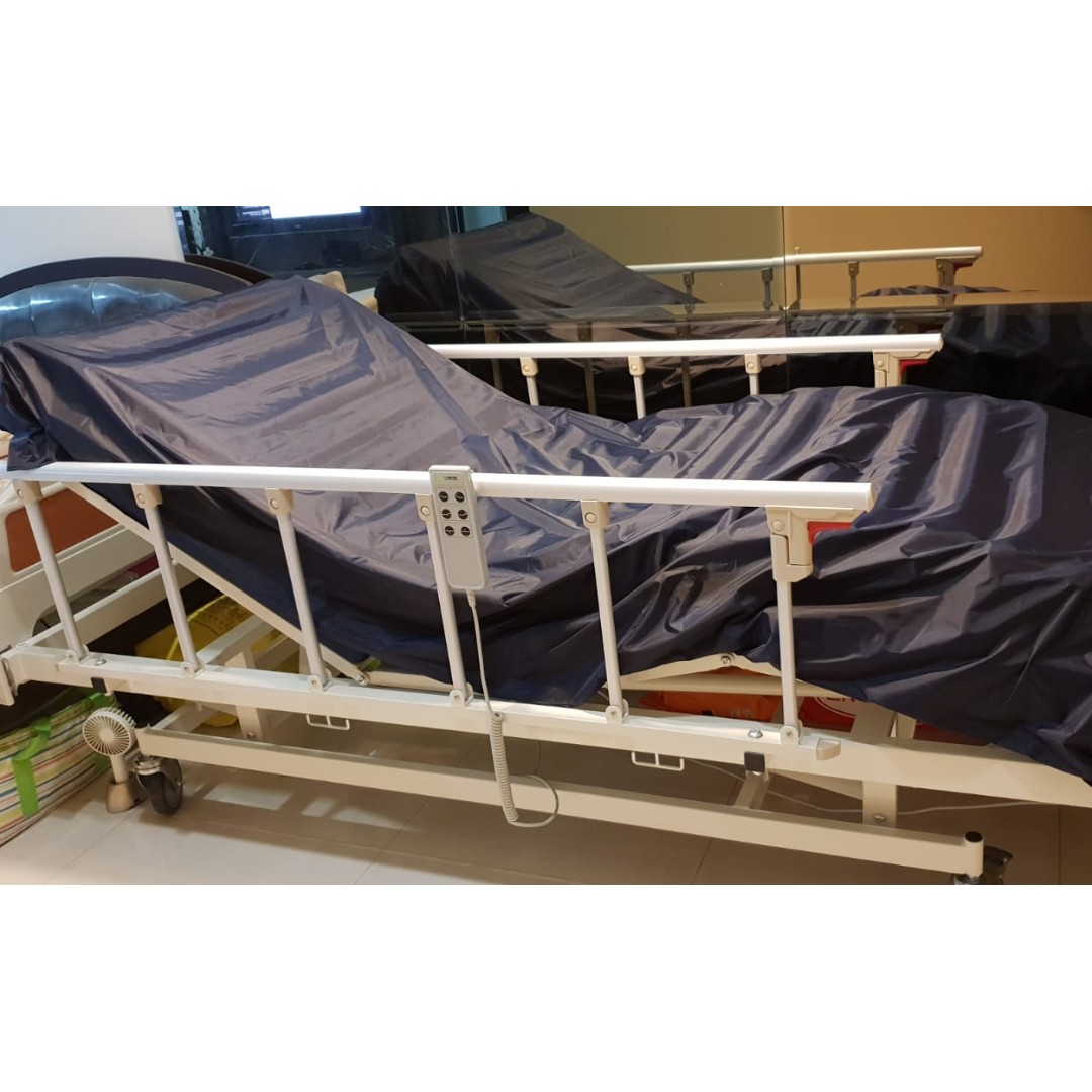 Lifeline Automatic Crank Hospital Bed + Dynamic Air Mattress, Furniture ...