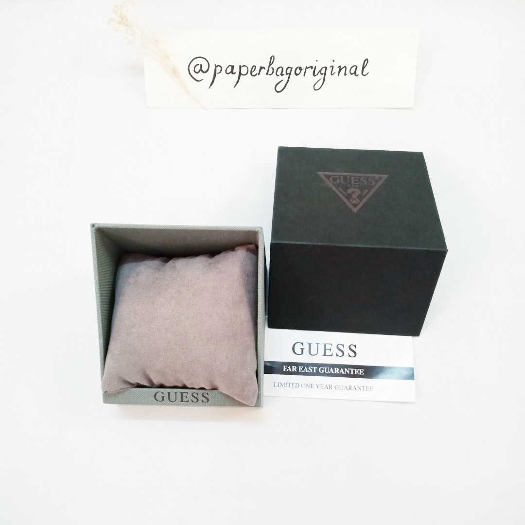 Guess Watch Box Original Authentic, Fesyen Wanita, Jam Tangan di Carousell