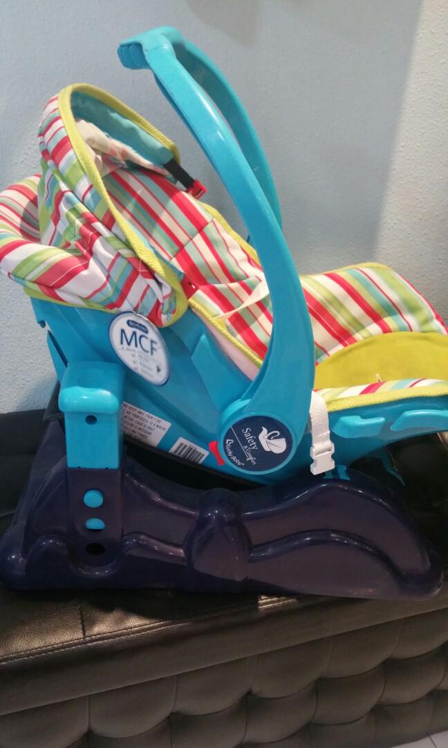 Lucky Baby Rocker carrier & feeding chair, Babies & Kids, Nursing ...