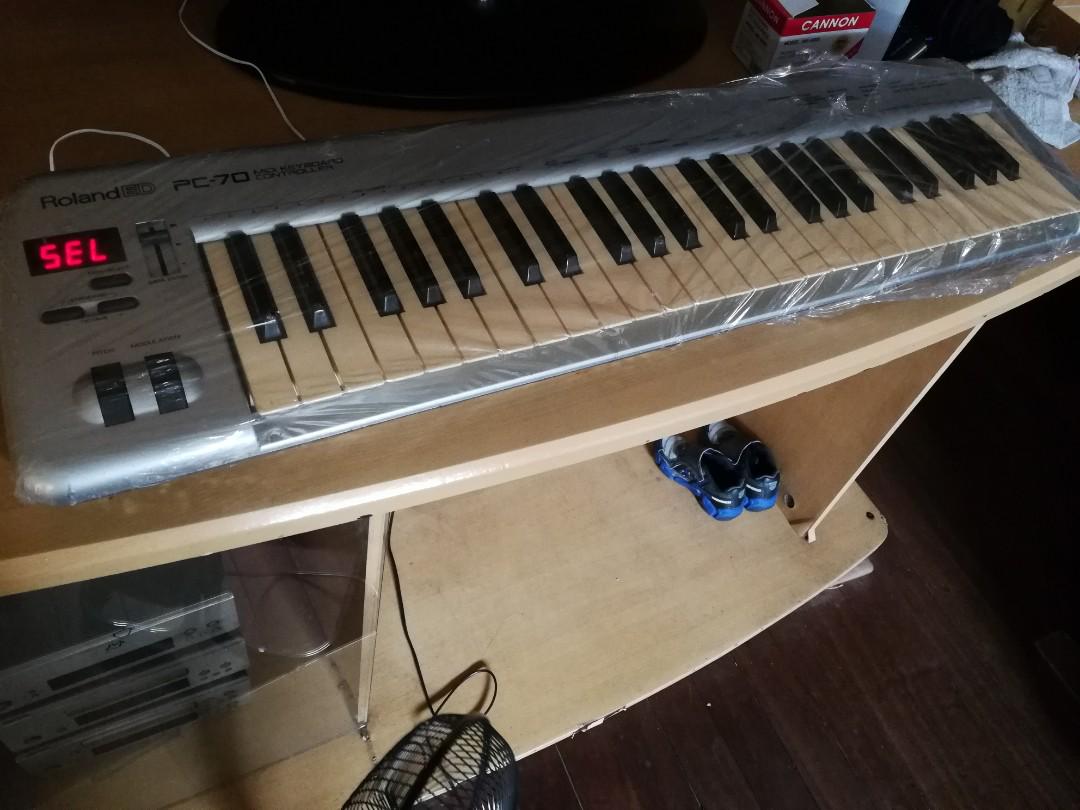 Roland ED PC-70 MIDI Controller, Hobbies & Toys, Music & Media, CDs ...