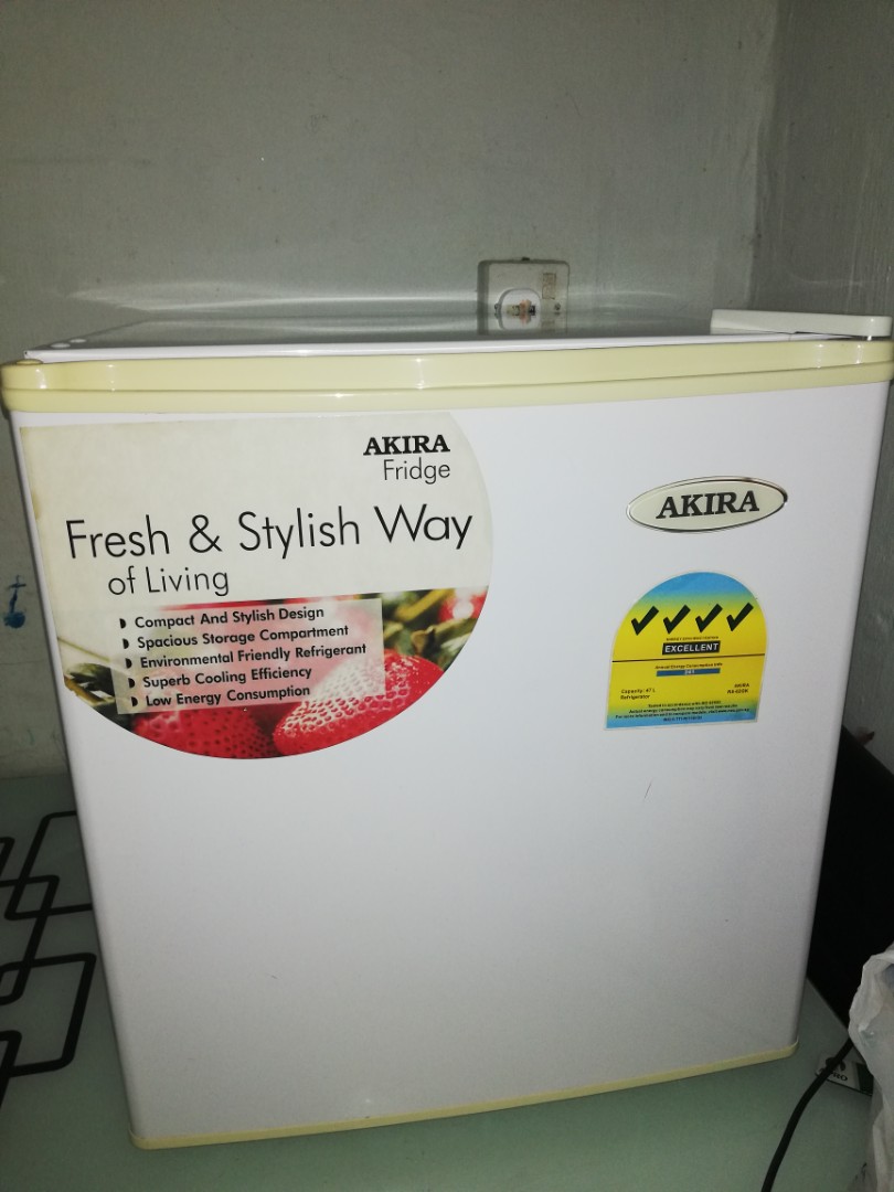 Akira mini fridge, TV & Home Appliances, Kitchen Appliances ...