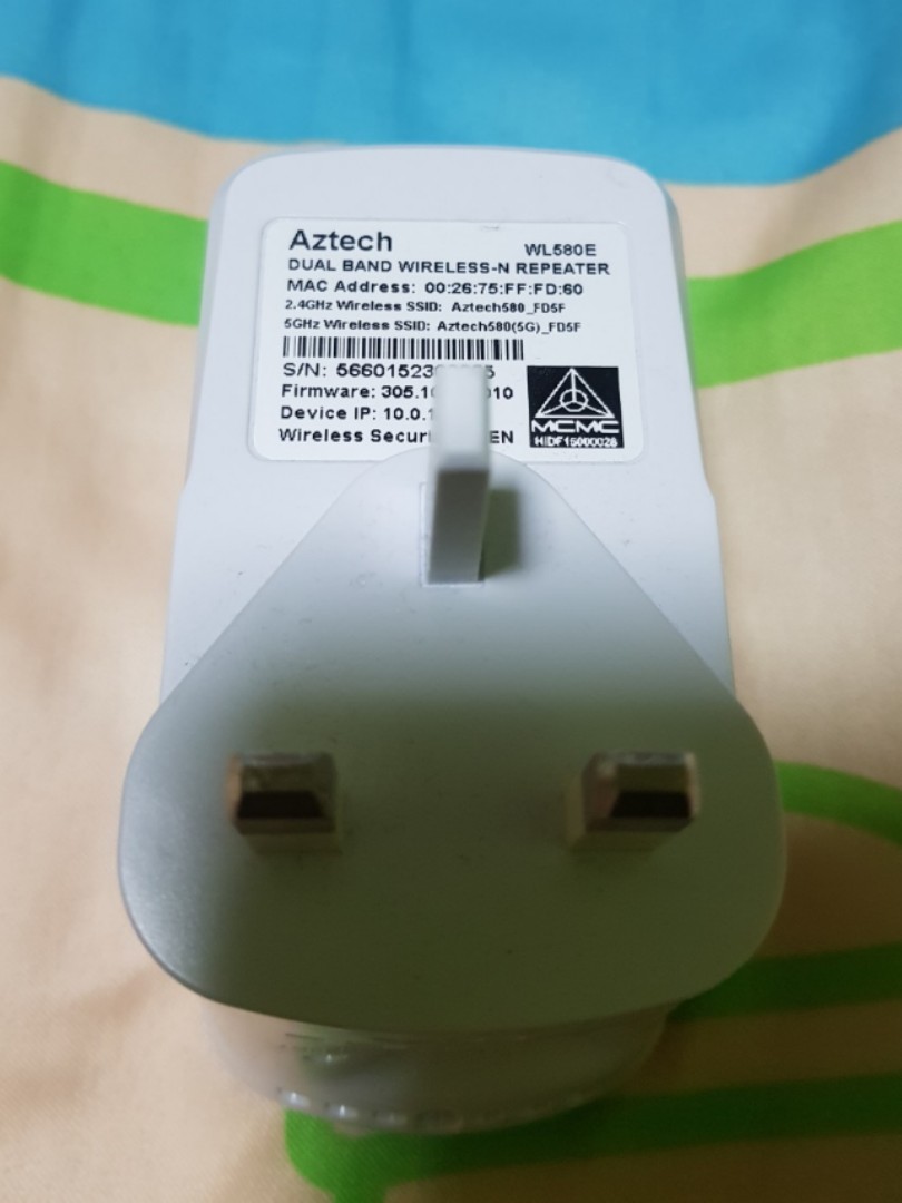 Aztech WL580E Dual Band Wireless Repeater, Computers & Tech, Parts ...