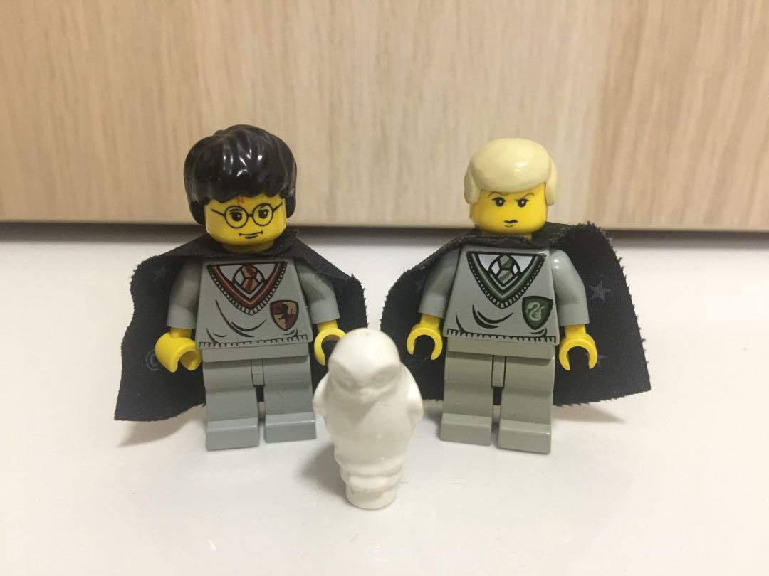 Lego Harry Potter and Draco Malfoy minifigure with cape and white pet ...