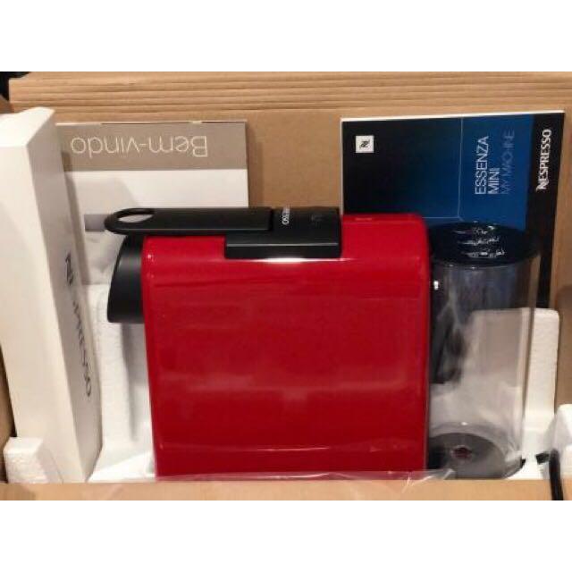 Nespresso Essenza Mini (Ruby Red), TV & Home Appliances, Kitchen ...