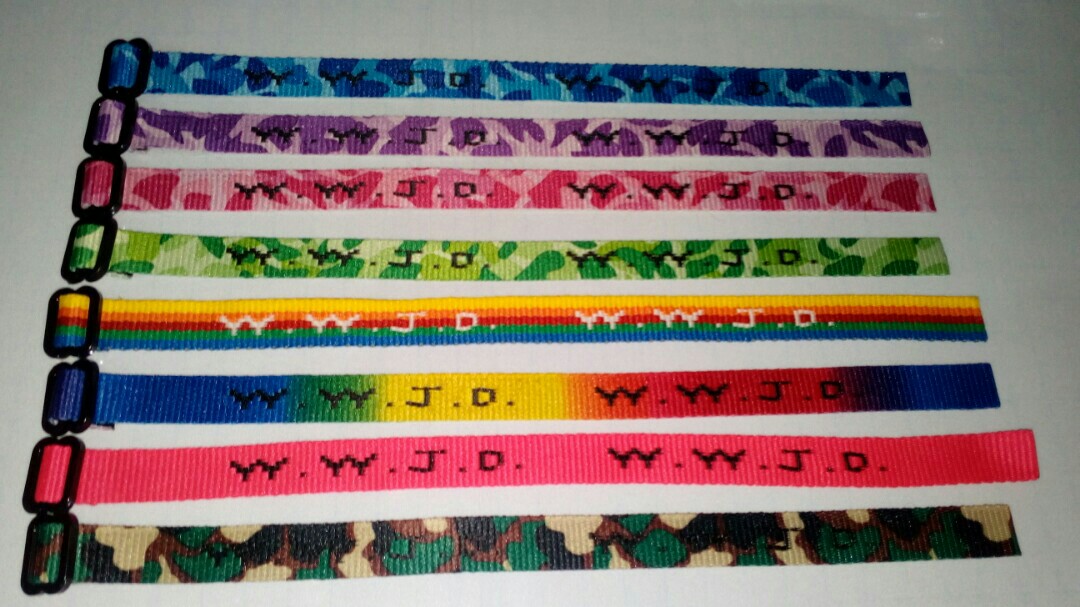 Vintage WWJD Special Colors, Men's Fashion, Watches & Accessories ...