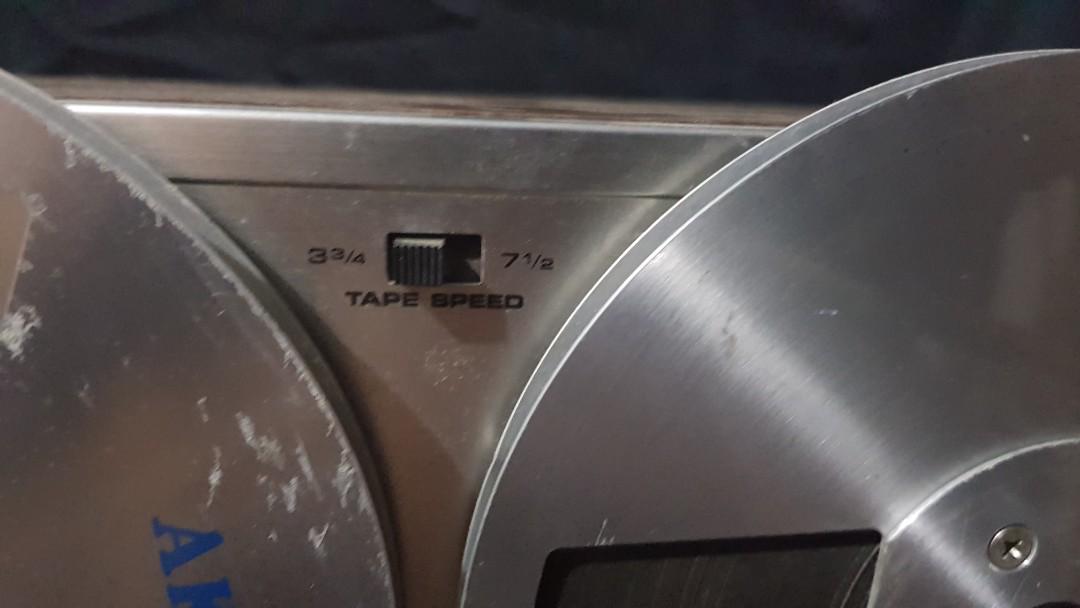 Akai reel to reel player 1975, Audio, Portable Music Players on Carousell