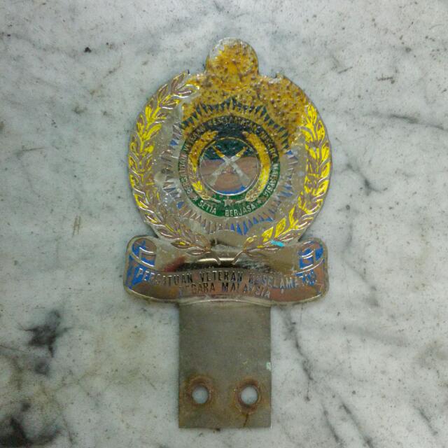 Persatuan Veteran Keselamatan Negara Malaysia Car Badge Vintage ...
