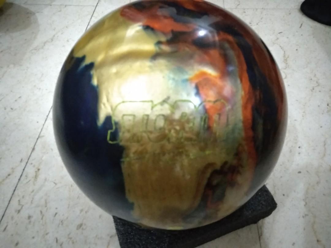 Storm snap lock bowling ball, Sports Equipment, Sports & Games ...
