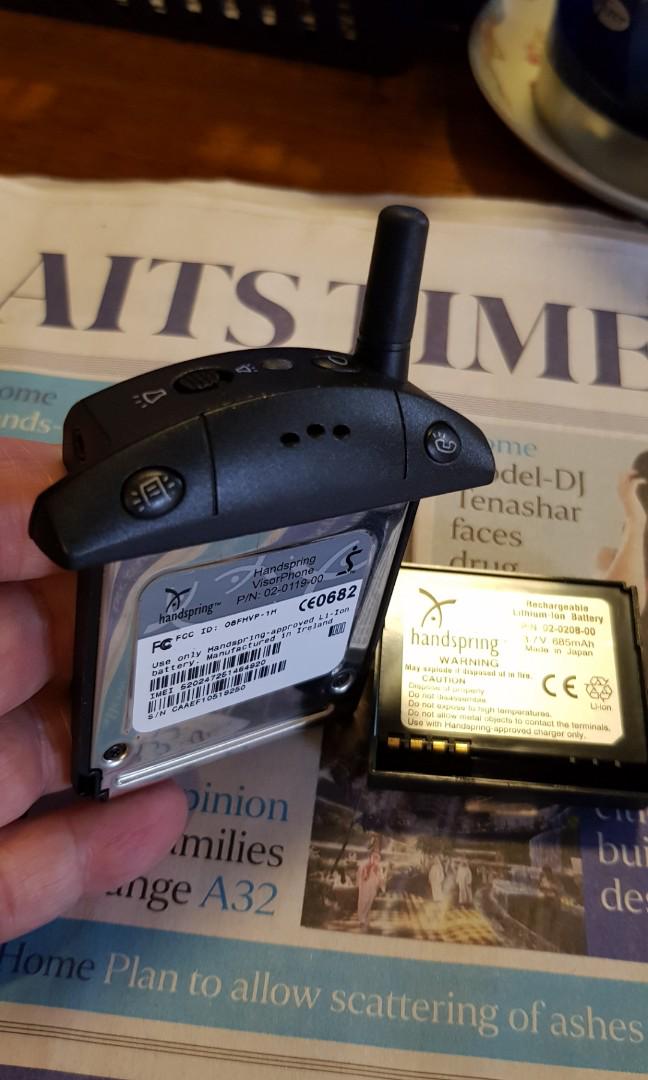 Handspring Visorphone module + battery + Handspring charger, Sports ...