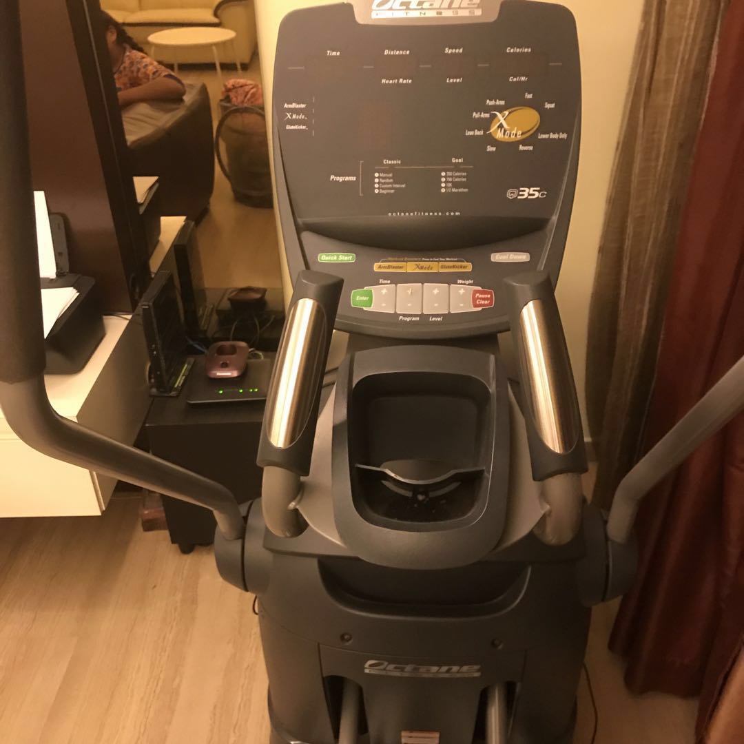 Octane Cross Trainer, Sports Equipment, Exercise & Fitness, Cardio ...