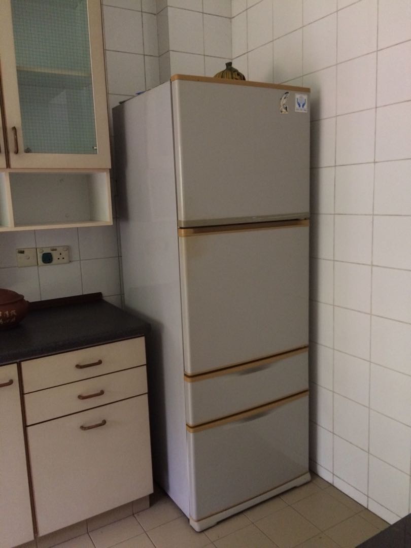 Sanyo refrigerator, TV & Home Appliances, Kitchen Appliances ...