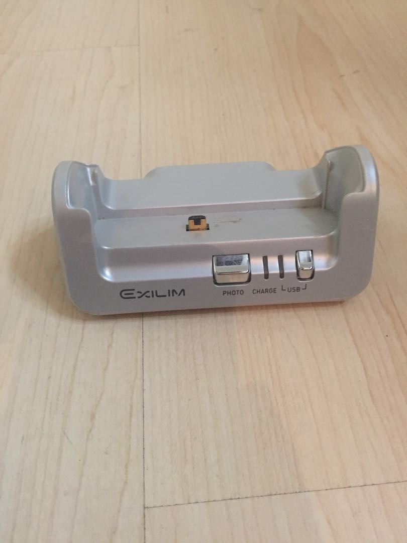 Casio Exilim Cradle Model Ca-21a (no cables and adapter), Photography ...
