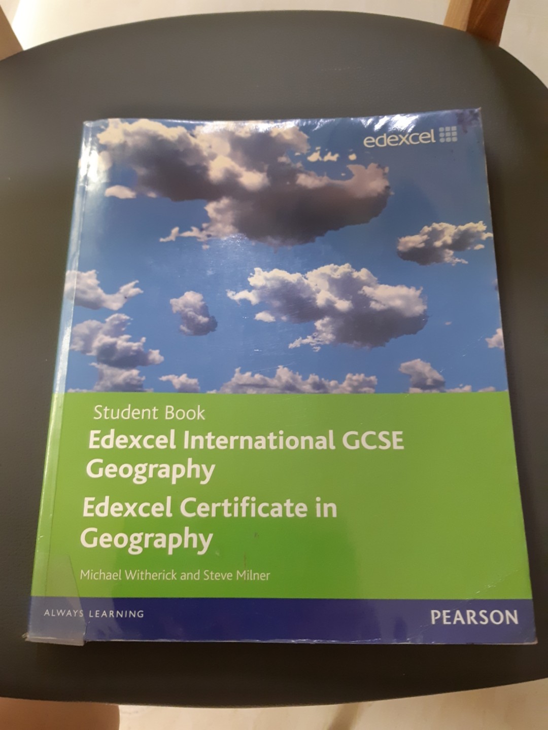 Edexcel IGCSE Geography, 興趣及遊戲, 書本 & 文具, 教科書 - Carousell