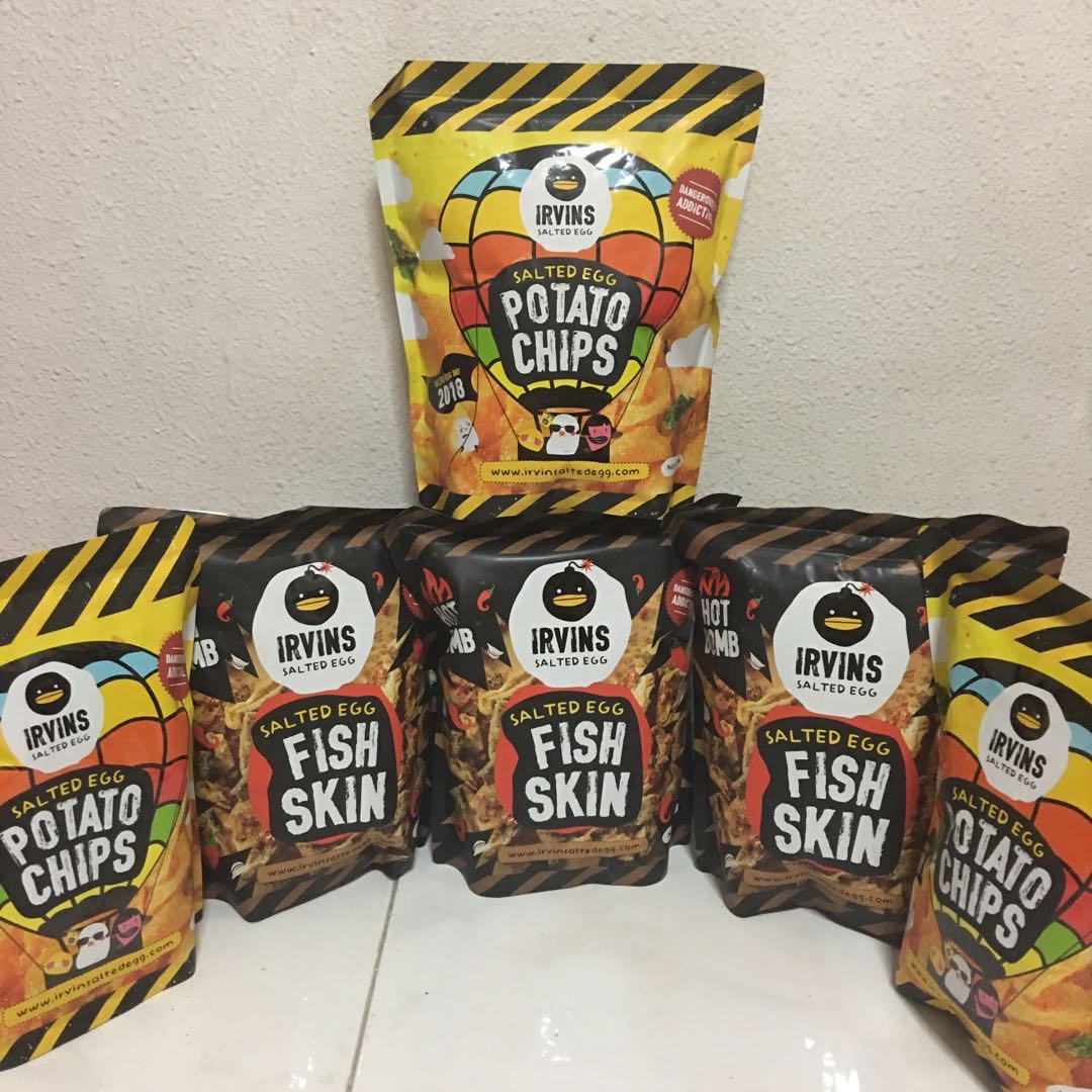 Irvins Salted Egg Hot Bomb Fish skin & potato chips, Food & Drinks ...