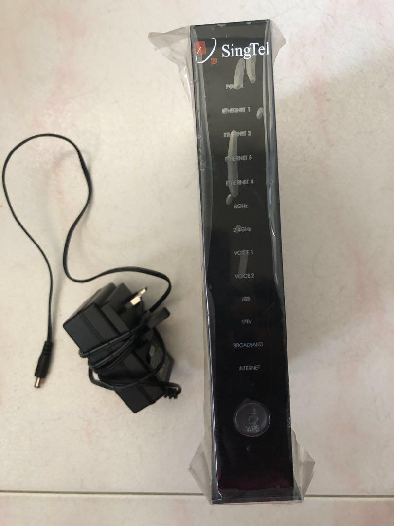 Singtel Router (Aztech DSL7002GRV(S)), Computers & Tech, Parts ...