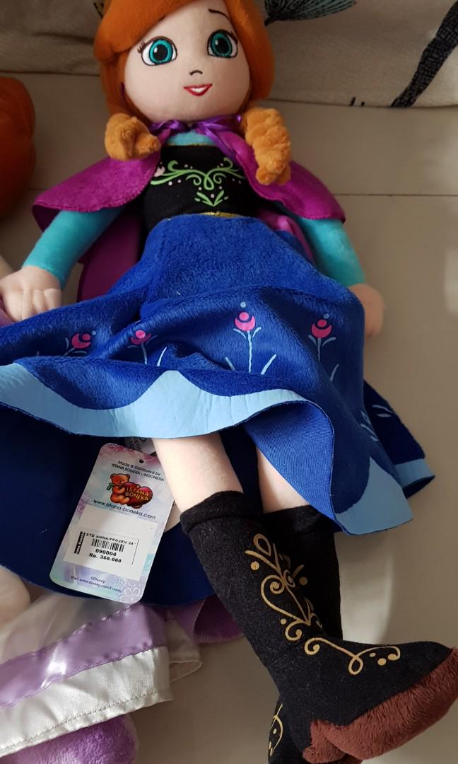 Sofia the first & Anna Frozen, Hobbies & Toys, Toys & Games on Carousell