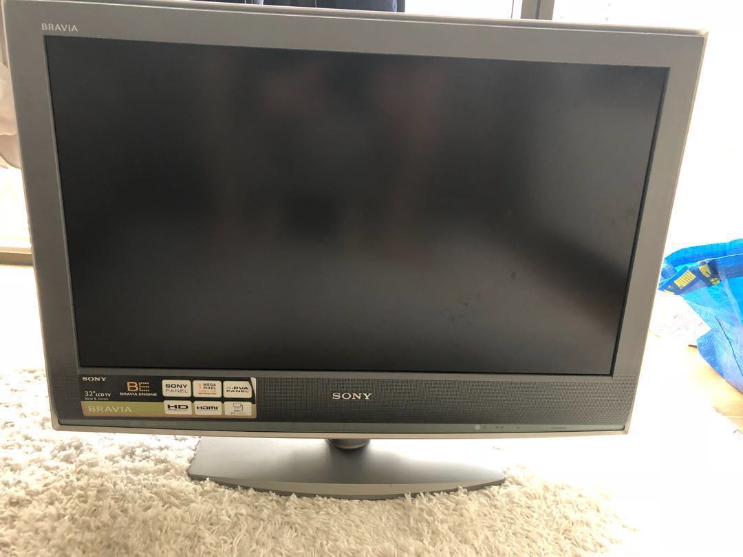 Sony Bravia LCD TV - 32’’, TV & Home Appliances, TV & Entertainment, TV ...