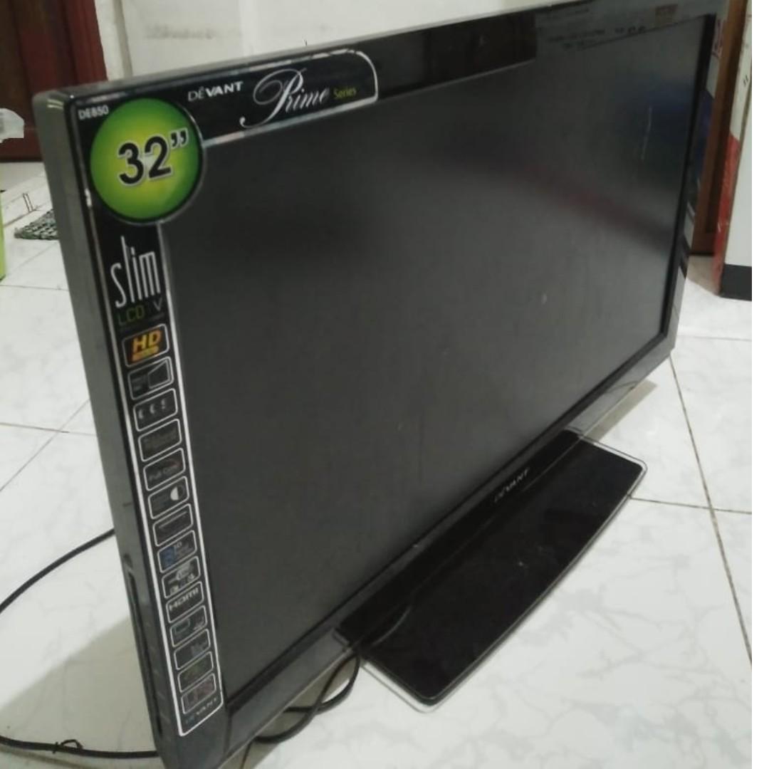 DEVANT 32 inch LED TV see description first, TV & Home Appliances, TV ...
