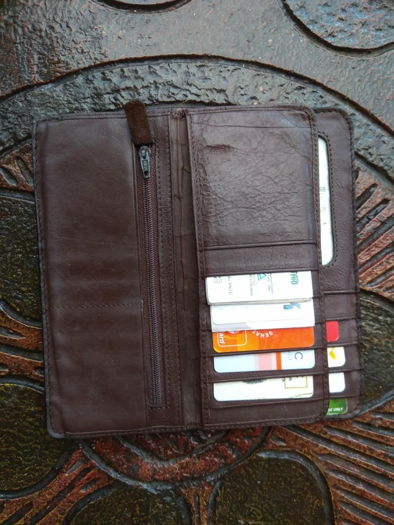 Dompet antik asli kulit buaya, Fesyen Wanita, Tas & Dompet di Carousell
