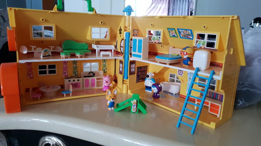 Pororo House, Hobbies & Toys, Toys & Games on Carousell