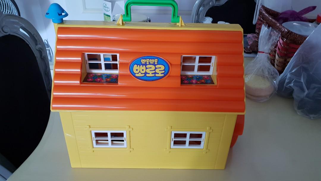 Pororo House, Hobbies & Toys, Toys & Games on Carousell