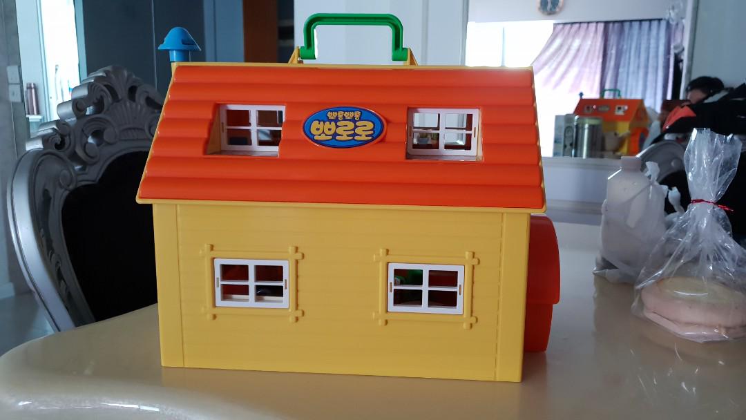 Pororo House, Hobbies & Toys, Toys & Games on Carousell