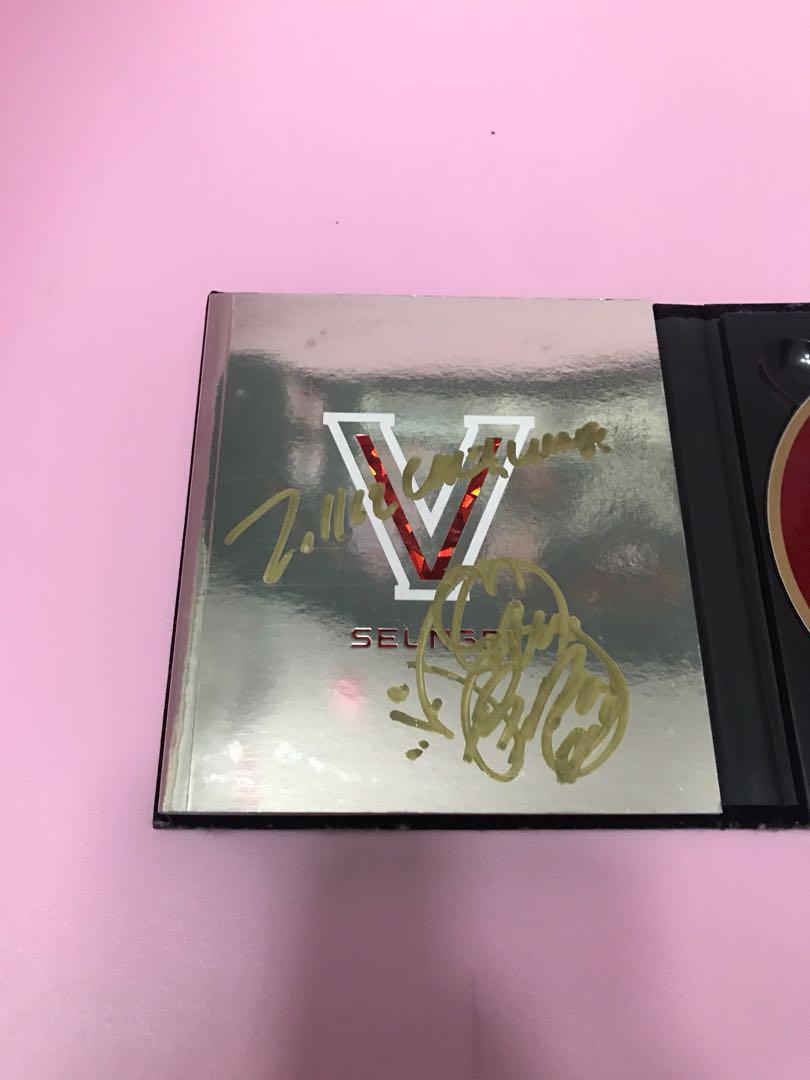 Signed Big Bang Seungri VVIP album, Hobbies & Toys, Memorabilia ...