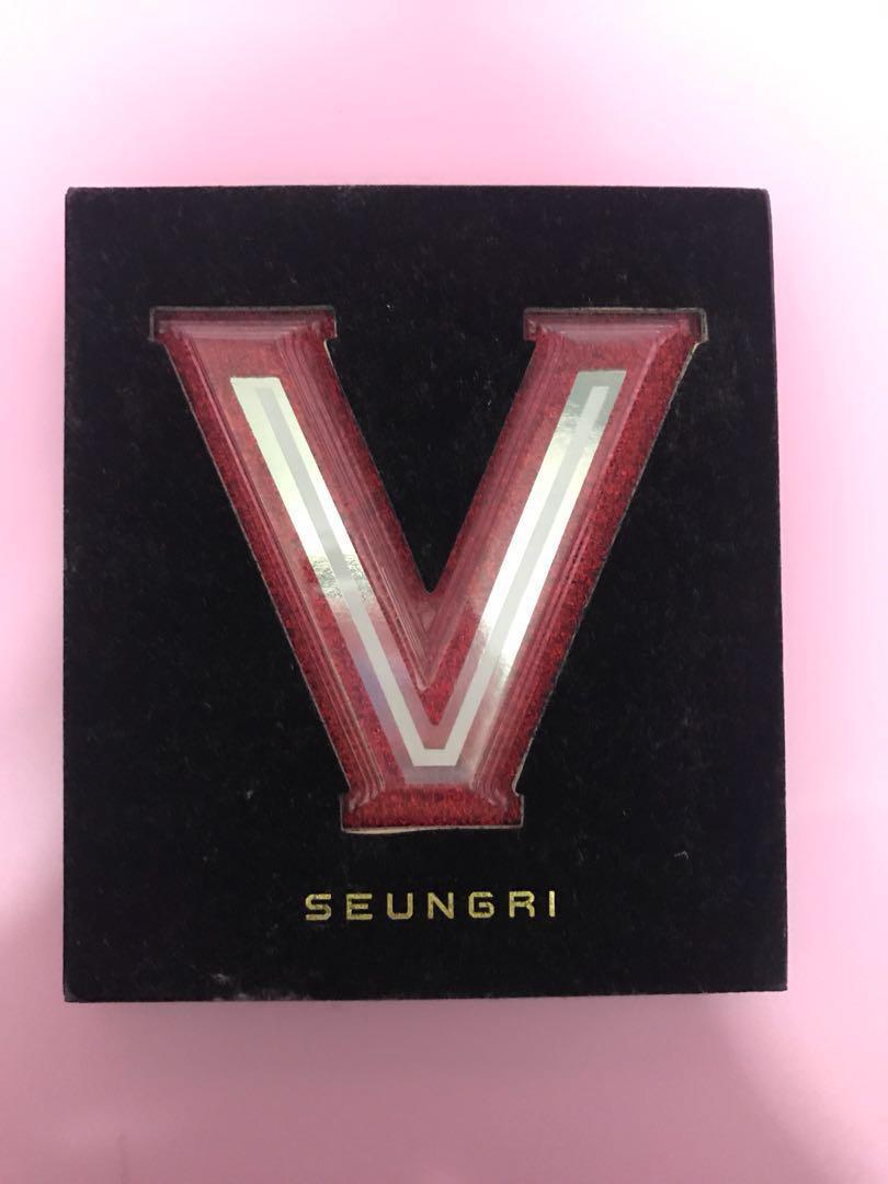 Signed Big Bang Seungri VVIP album, Hobbies & Toys, Memorabilia ...