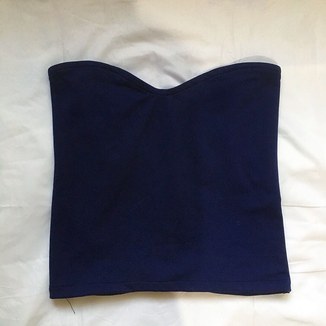 Sweetheart navy blue tube top on Carousell