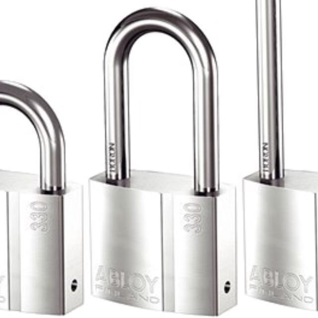 ASSA ABLOY PL330 EN12320 Finland Padlock w 3 keys, Furniture & Home ...