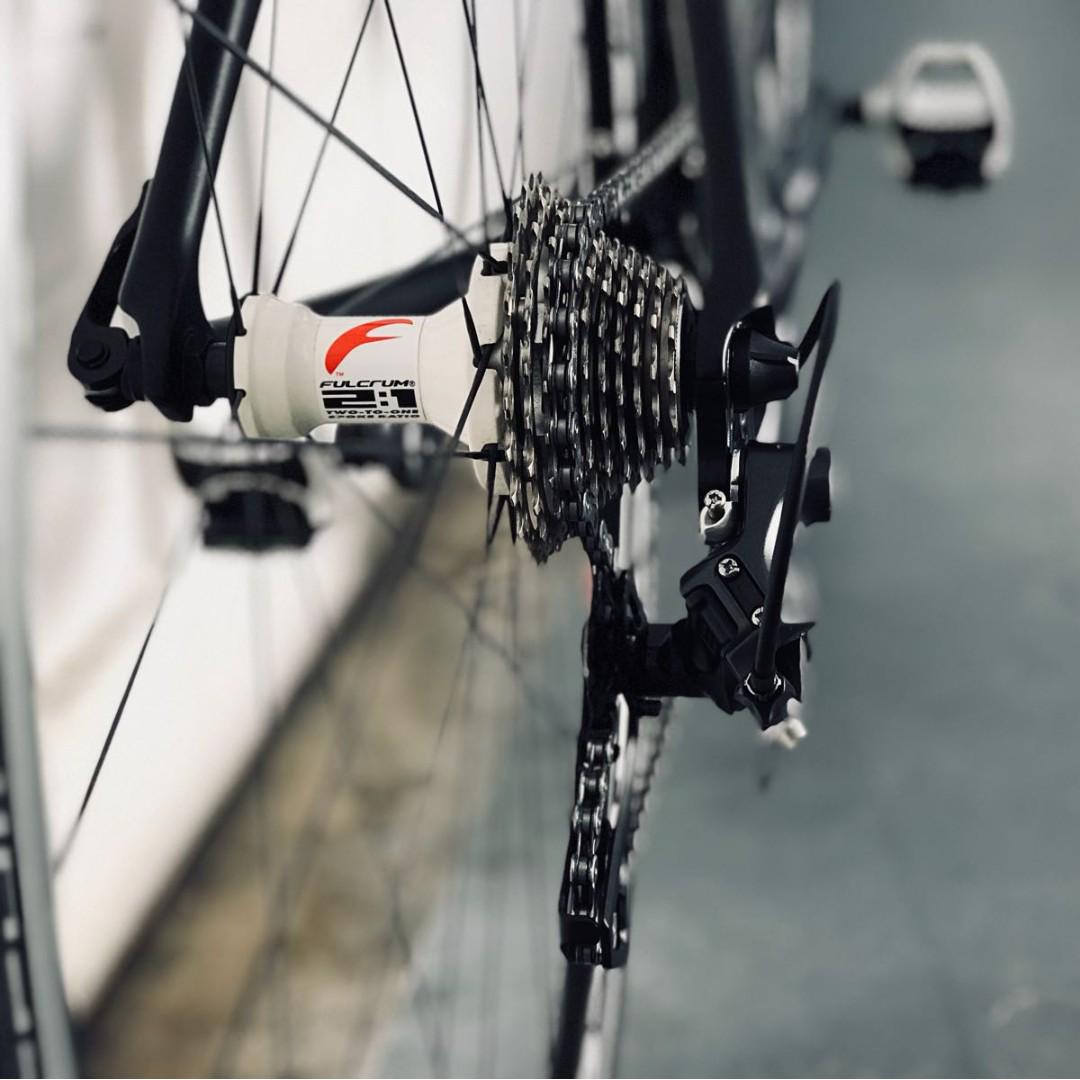 Colnago CLX 3.0 Full Carbon Road Bike, Sports Equipment, Bicycles ...