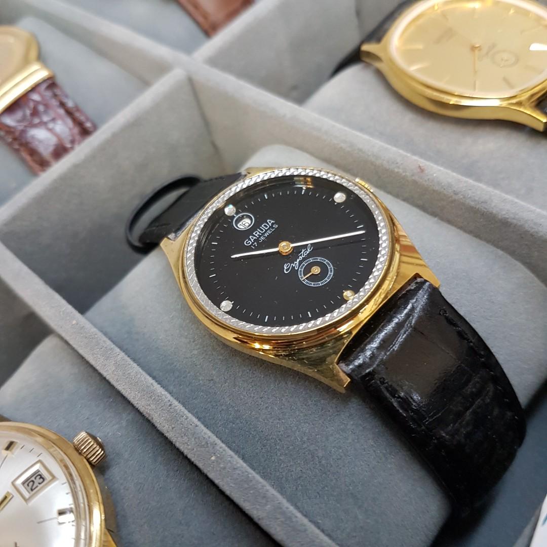 Garuda 17 Jewels Crystal Vintage Watch, Luxury, Watches on Carousell