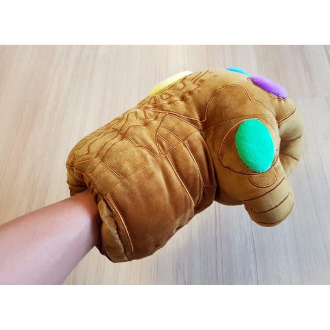 Hot Toys Cosbaby Infinity Gauntlet Plush, Hobbies & Toys, Toys & Games ...